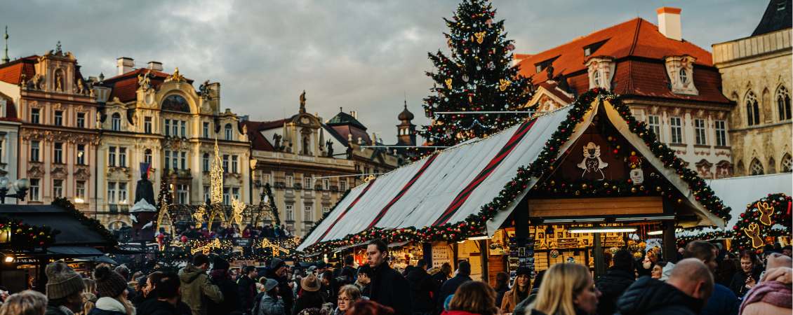 Seasonal Strategy: Top Tips For A Successful Christmas Stall